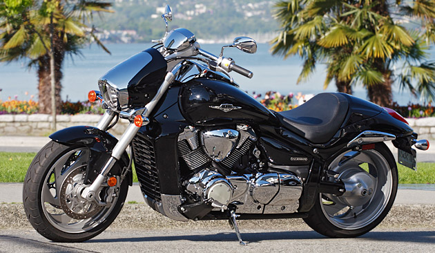 2006 Suzuki M109R – A Thunderous Marauder of Voracious Appetite ...
