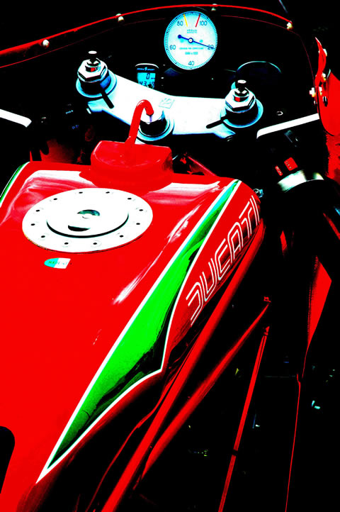 Moto Art – Beautiful Precision – OneWheelDrive.Net